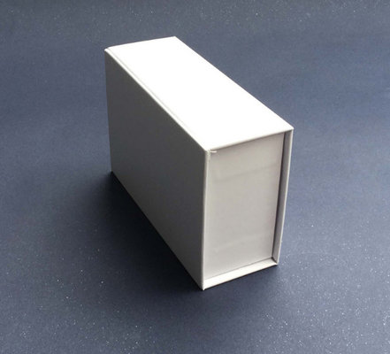 Manufacturers order white flip box, cosmetics craft flip box, jewelry packaging paper hard box supplier