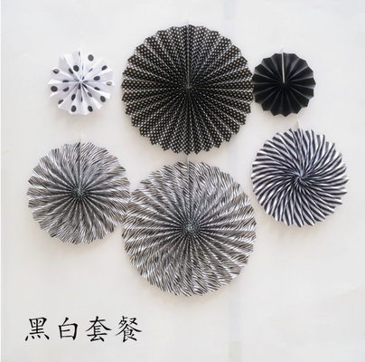 The paper fan consists of two diameters of 40 cm and two diameters of 30 cm. Two 20-centimeters, a total of six fan-flow supplier