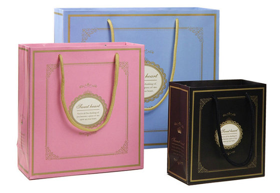 Gift Bags Wholesale Handbags Gift Bags Handbags Paper Bags Custom Garment Bags Packaging Bags Gift Bags supplier