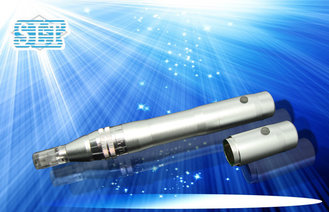 China Rechargeable Microneedle Skin Care Derma Pen For Face Lift / Wrinkle Removal / Scar Reduction supplier