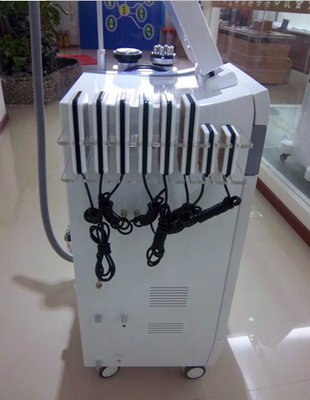 Ultrasonic Cavitation RF Cryolipolysis Slimming Machine , Lipo Laser Fat Removal Equipment supplier
