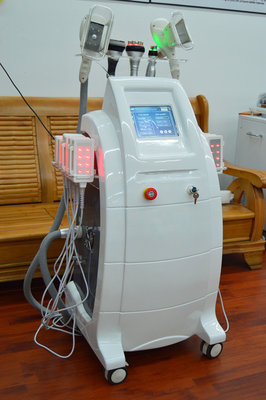 Cryolipolysis Slimming Machine / Cavitation RF Weight Loss Equipment / Lipo Laser Fat Removal supplier