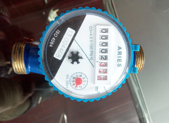 Single Jet Hot Water Meter Clear Reading , Industrial Water Meters ISO 4064