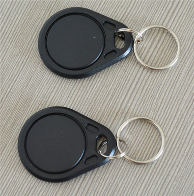 Anti - Scanning Code Auto Keyless Entry System Car Security Accessories 125KHZ Frequency