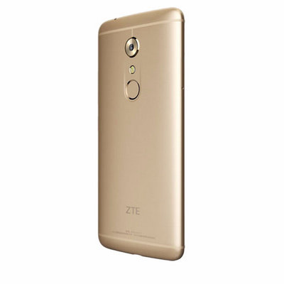 3D Smartphone 5.5 inch Android 6.0 3250mAh Battery 22MP Rear Camera NFC ZTE Axon 7