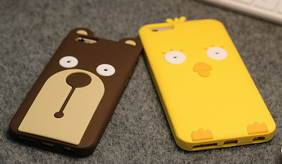 Engranved silicone Apple iphone 6 cases and covers with Birdy and bear design
