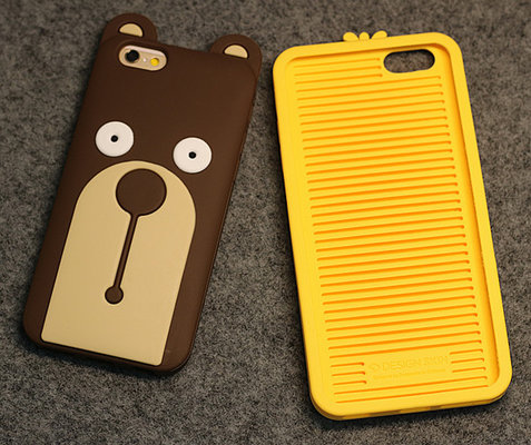 Engranved silicone Apple iphone 6 cases and covers with Birdy and bear design