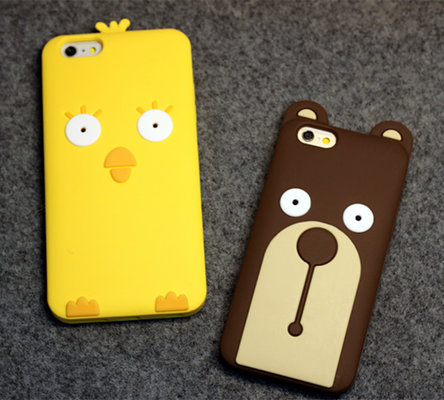 Engranved silicone Apple iphone 6 cases and covers with Birdy and bear design