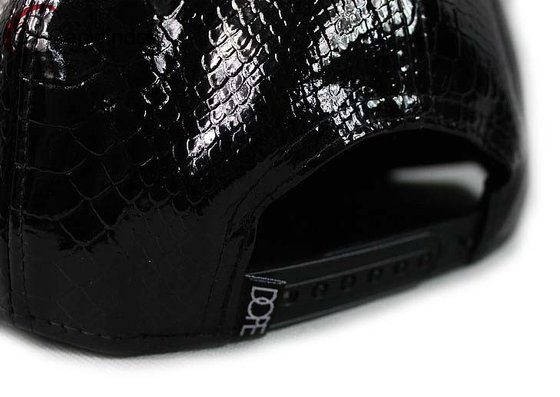 Black Snake Skin Shiny Leather Hip Hop Baseball Caps With Gold Metal Logo