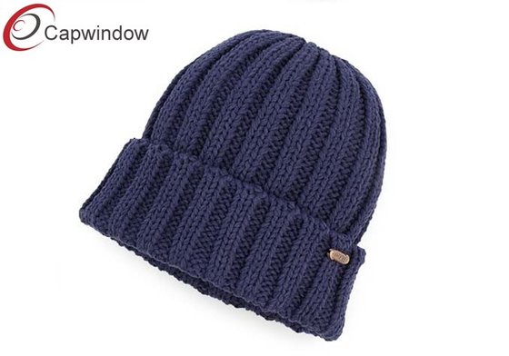 Multi Color Acrylic Beanie Winter Hats Metal Logo Soft for Adult