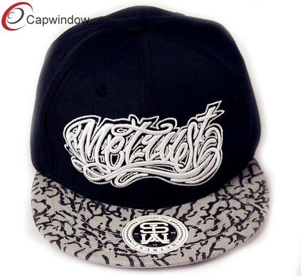 Flat Brim Fitted Baseball Hats with 3D Embroidery , Black Printing Pattern