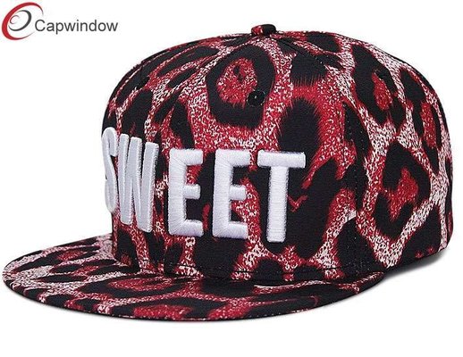 Customized Snapback Fitted Baseball Hats 3D Embroidery with Striped Patterns