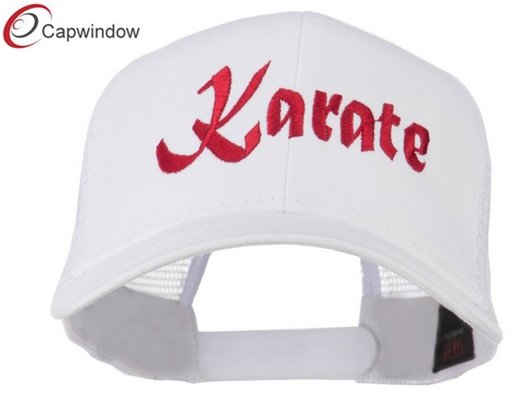 White Embroidered casual baseball caps with Polyester Cotton  Mesh back