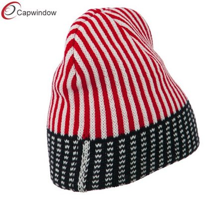Red USA Stars and Stripes Ski Winter Hats Acrylic Warm Kitted For Unisex