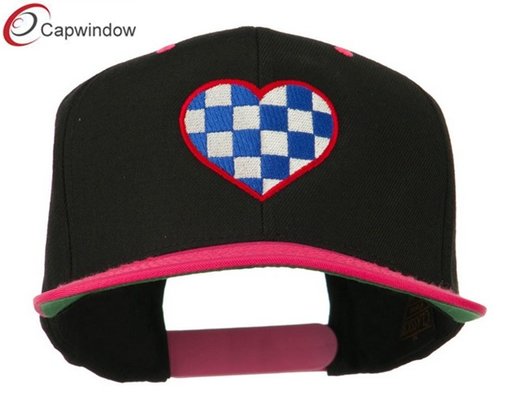 Embroidered Wool Blend Snapback Baseball Caps Black Pink Checkered Heart