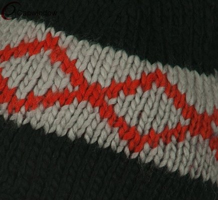 Black Kids Zig Zag Peruvian Knit Winter Hats Acrylic For Children