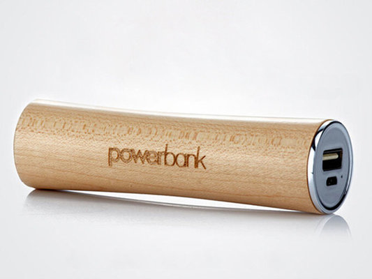 High Quality 2600mAh  18650 Battery  Wood Made Portable Mobile Power Bank supplier