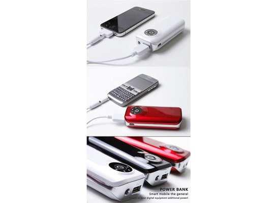 Customized Logo 6000mAh  18650 Battery  UV finish Portable Mobile Power Bank supplier