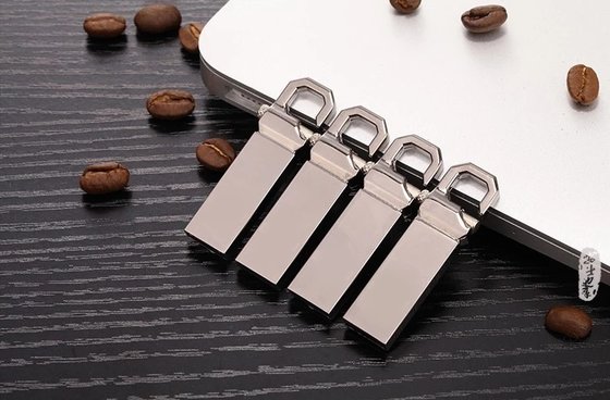 High Speed 3.0 Metal Pen Drive 64Gb USB Flash drive with Carabiner keychain supplier