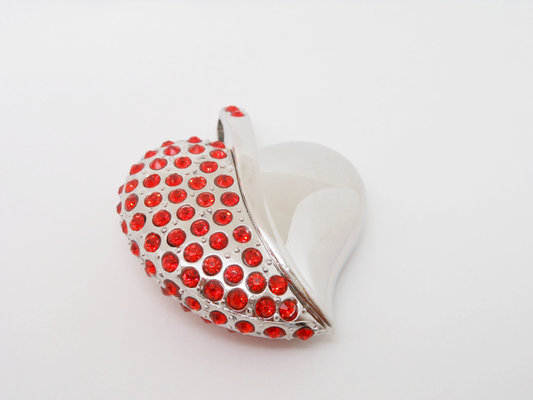 Promotional Gift Aluminium Diamond Heart Shape Jewelry 2.0 USB flash drive 4Gb supplier