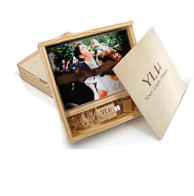 Walnut Color Custom Wooden USB flash Drives 16Gb for Photographers supplier
