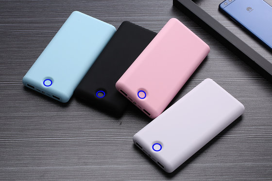 Type-C PD fast Charging Power Bank 20000mAh With LED lighting for Smartphones supplier