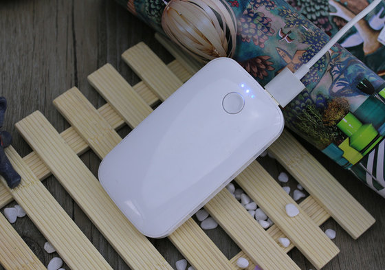 Customized Logo Mini Mobile Phone  Power Bank 3000mAh Polymer Battery for Corporate Gifts supplier
