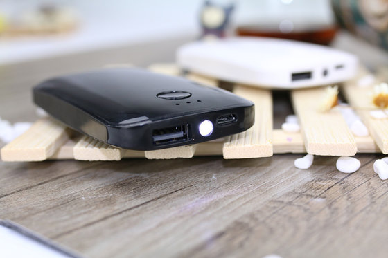 Mobile Portable Mini Power Bank 3000mAh Polymer Battery for Promotional Gift supplier