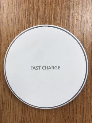 2019 Best Bargain Fast Charging Qi Certified 10W portable wireless charger supplier