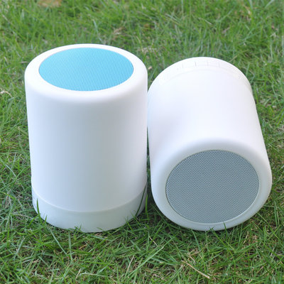 Multiple flashing light color Mini Portable Bluetooth Speaker with Night Lamb 3W 500mAh/3.7V supplier
