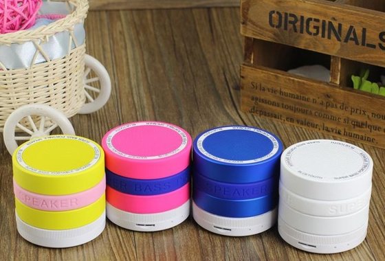 Mini Stereo Bluetooth SPeaker 3W 500mAH Portable wireless Speaker with FM/TF card supplier