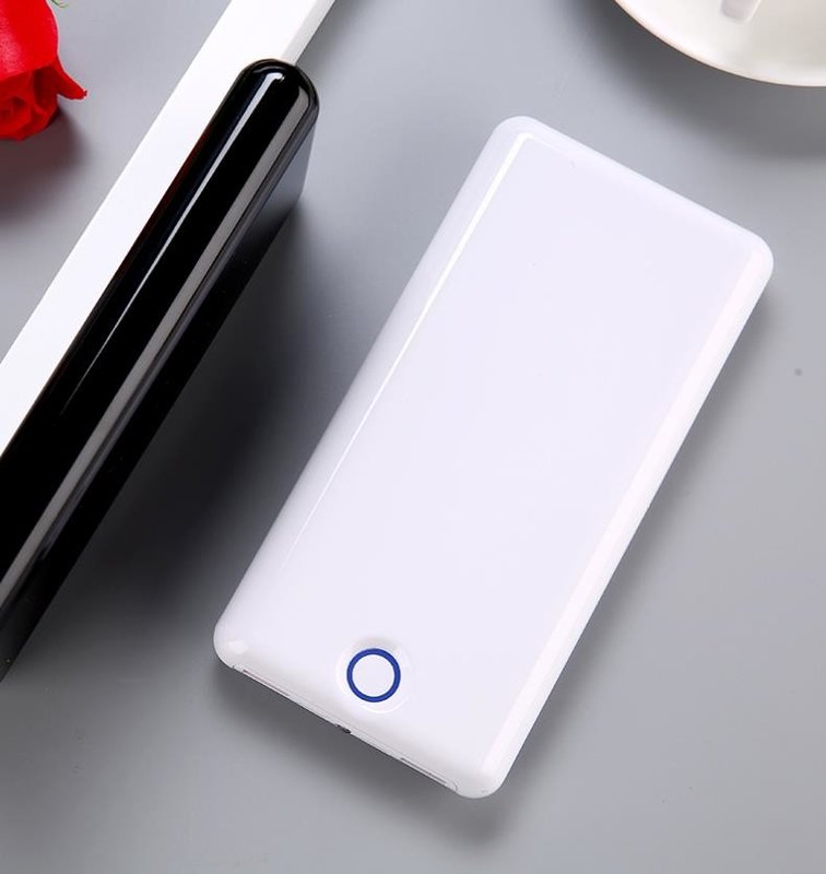 High Power 20000mAh 18650 Battery QC3.0  PD Fast Charging Power Bank 5V/3A with Flashlight supplier