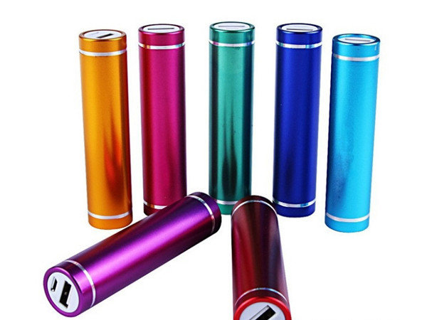 2600mAh Aluminum Lipstick Power Bank Cylinder Portable Charger 18650 Battery supplier