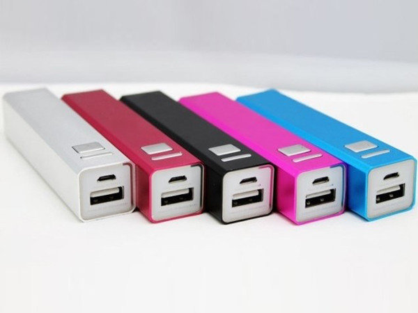 Portable Mobile Phone Mini Power Bank 2200mAh Single 18650 Battery as Promotional gifts supplier