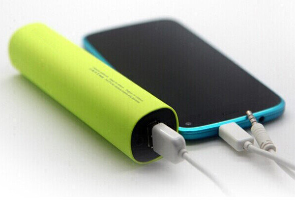 18650 Battery Portable Mini Lipstick Power Bank 4000mAh for Mobile Phone supplier