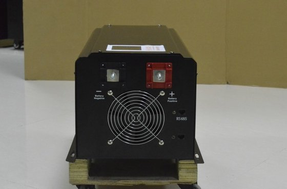 Intelligent 48V Solar Controller Inverter For Off Grid Solar Power System supplier