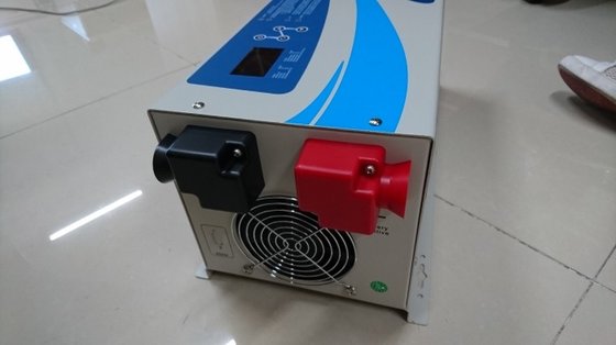 Low Noise Pure Sine Wave Solar Inverter With Over - Temperature Protection supplier