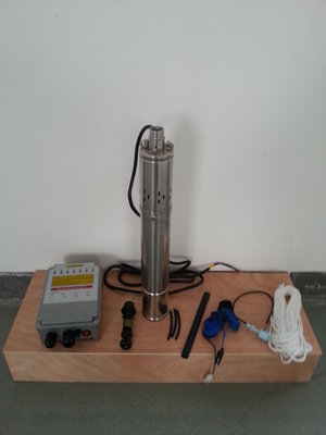 Submersible Solar Water Pump with Solar Panel / Controller / Battery Backup
