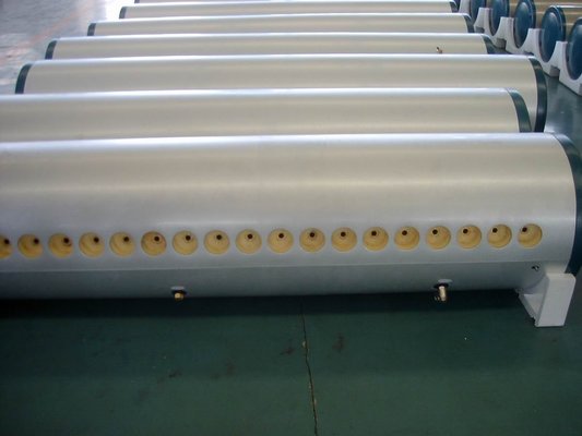 Vertrag unter Druck gesetzter Solarwarmwasserbereiter
