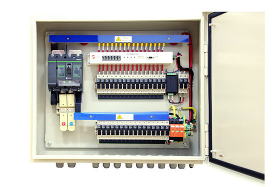 Wasserdichtes Kombinator-Kasten 1000V 10A Solar-PV DC für großes Sonnenkraftwerk