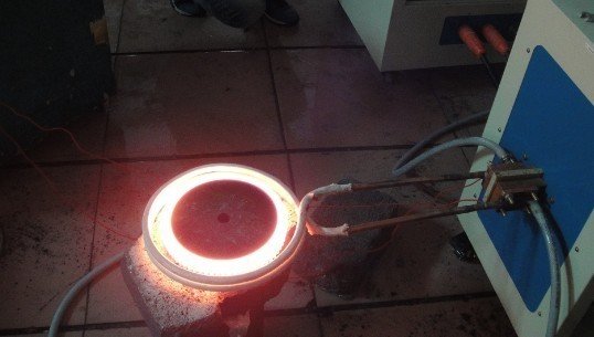 CER genehmigte Ultrahochfrequenz-Induktions-Heizung für das Löschen von 100KW