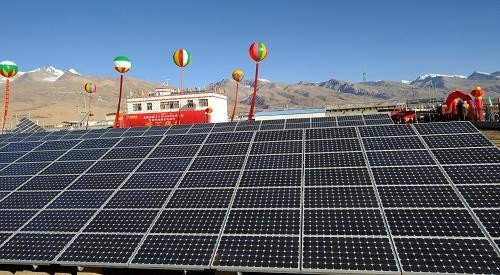 schwarze monocrystallline Sonnenkollektoren