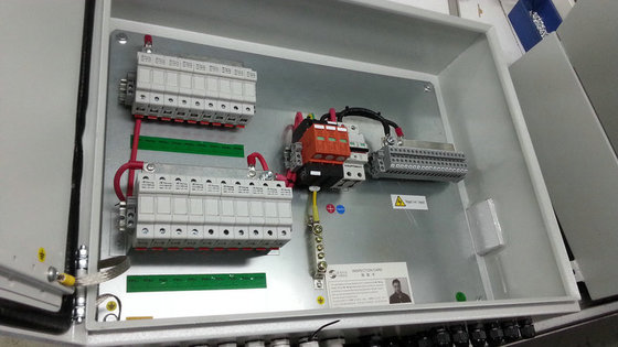 Kombinator-Kasten 2 DCs 1000V Solar-PV IP65 - 32 Schnüre mit Sicherung schützen sich