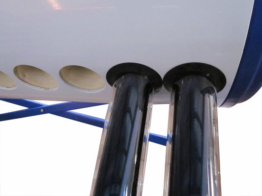 Niederdruck-Solarwarmwasserbereiter, SUS304-2B Nahrungsmittelgrad-Kupfer-Spulen-innerer Behälter