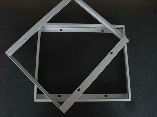 Aluminiumrahmen des Sonnenkollektor-6060 T5/T6 mit Bolzenverbindung, Bronzealuminiumsolarrahmen