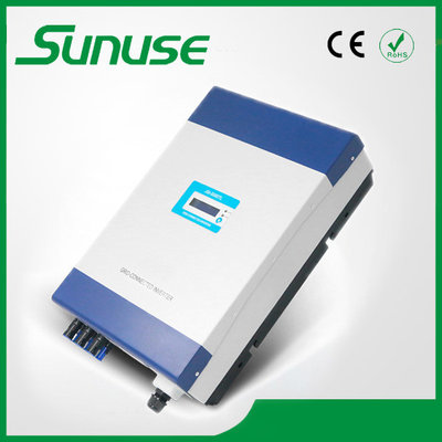 Intelligenter Sonnenkollektor-Gitter-Bindungs-Macht-Inverter 230V 6400W mit Lcd-Anzeige