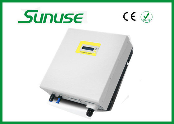 Intelligenter Sonnenkollektor-Gitter-Bindungs-Macht-Inverter 230V 6400W mit Lcd-Anzeige