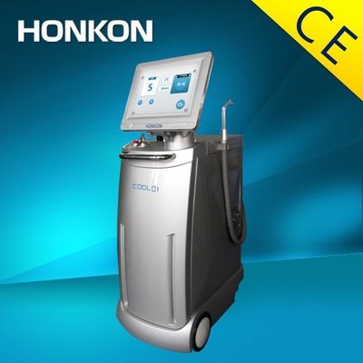 Medical Phototherapy Co2 Fractional Laser Machine , Professional Epidermis Cooling Machine