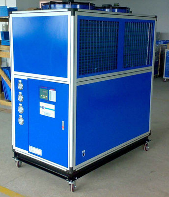 Lärmarme Niveaus lüften abgekühlten Kühler, Luft abgekühlter verpackter Kühler 380V 3PH 50HZ
