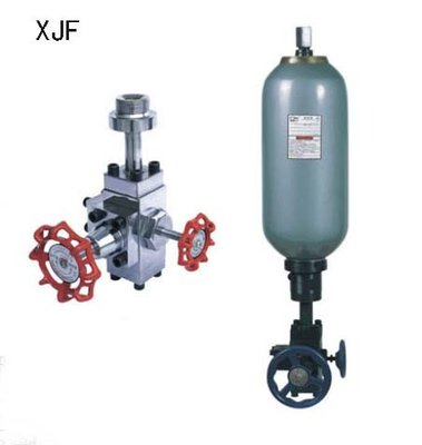 China Manual Hydraulic Piston Type Accumulator , Control Stop Valve High Performance supplier